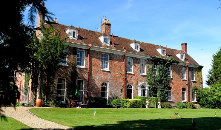 New Park Manor appoints former Chewton Glen employee as new general manager