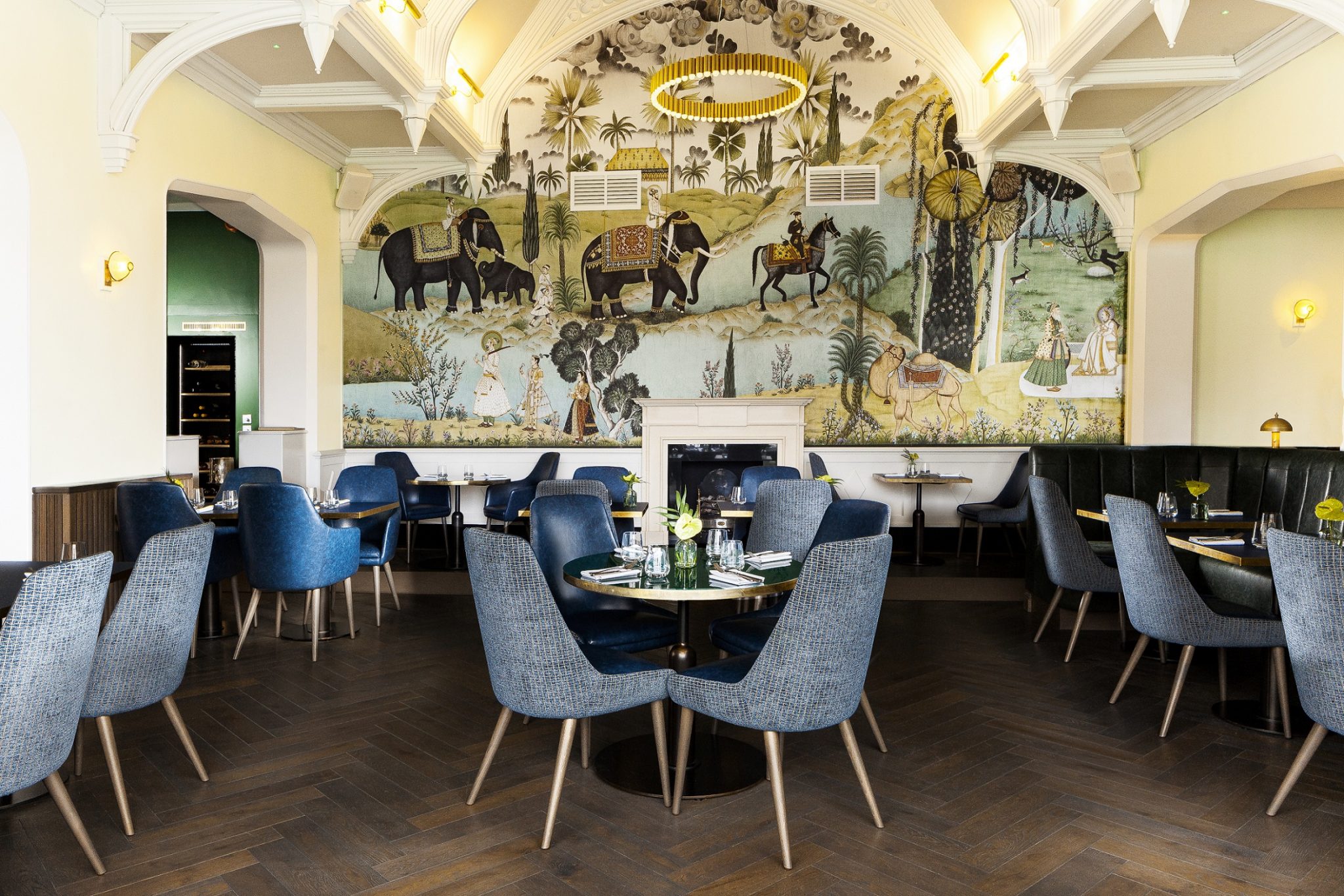 Foxhills Club and Resort launches new dining room