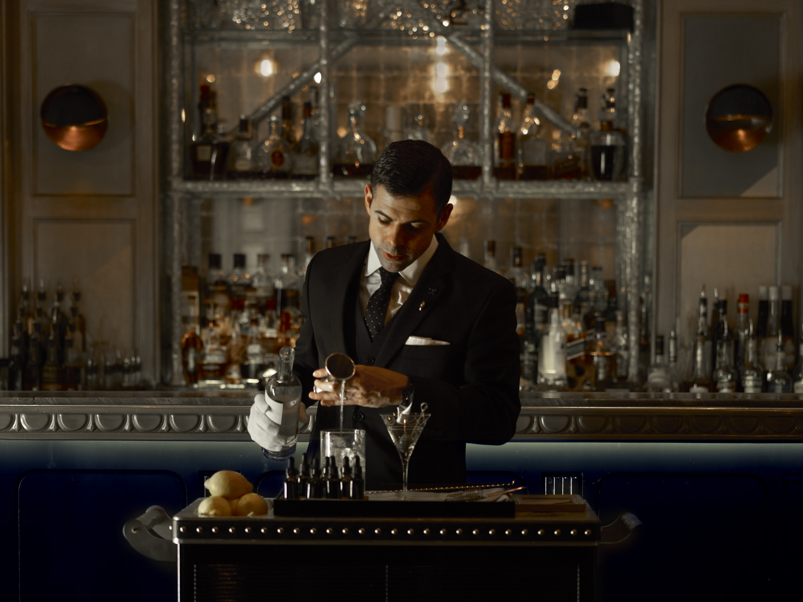 How to use storytelling to upsell your bar drinks