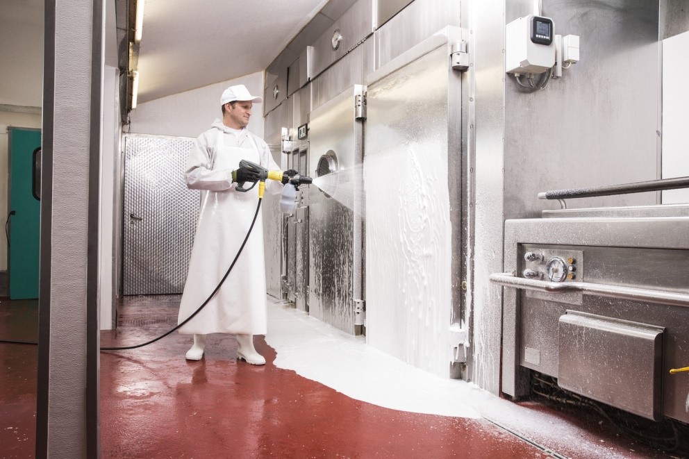 TOP TIPS: The cleaning measures and tools you need to guarantee hygiene ...