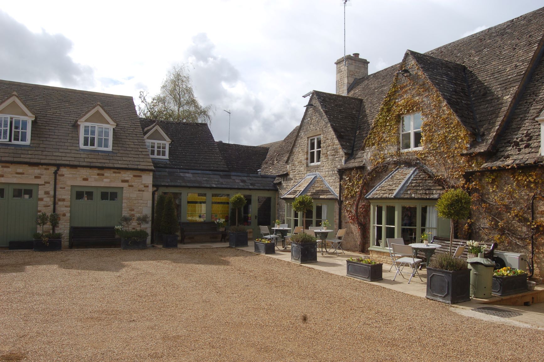 Off-market sale secures future of Cotswolds pub The Fox