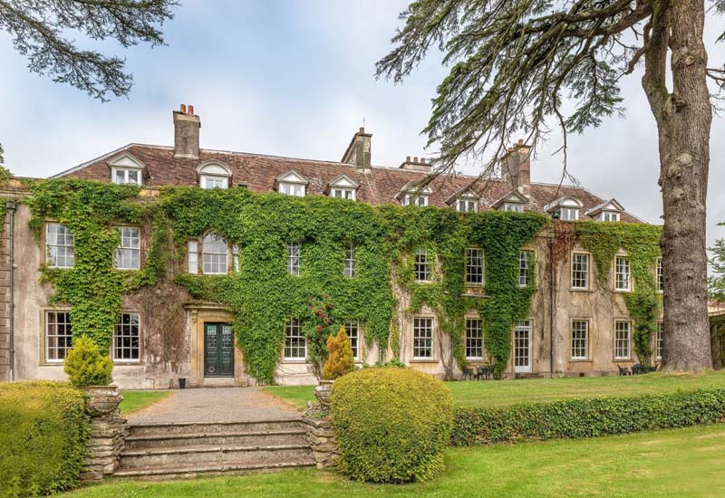 Holbrook Manor acquired by Hillbrooke Hotels