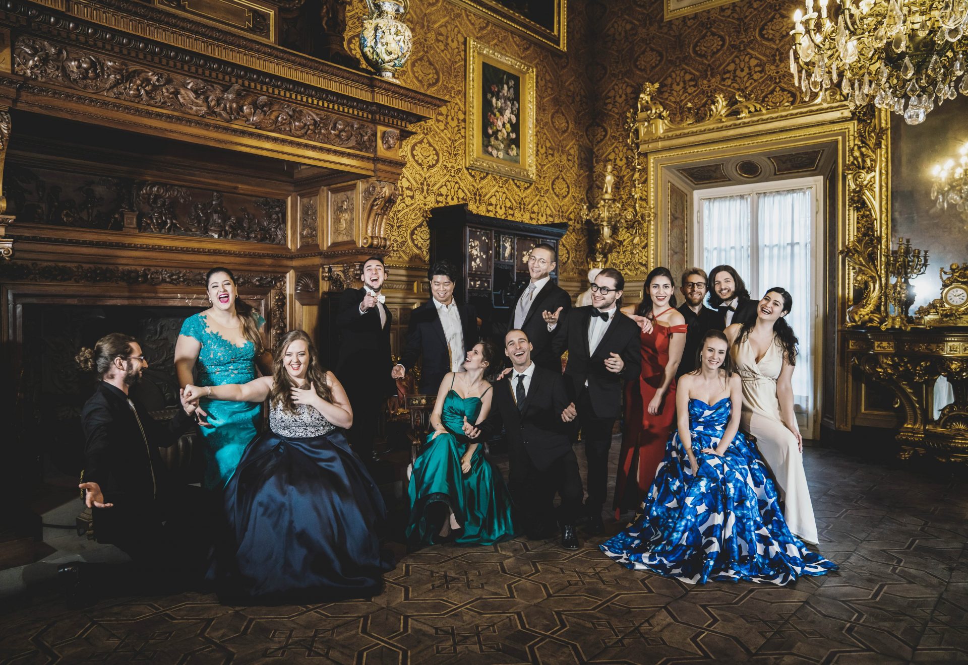 Musical Suite Service sees opera singer perform in your hotel room