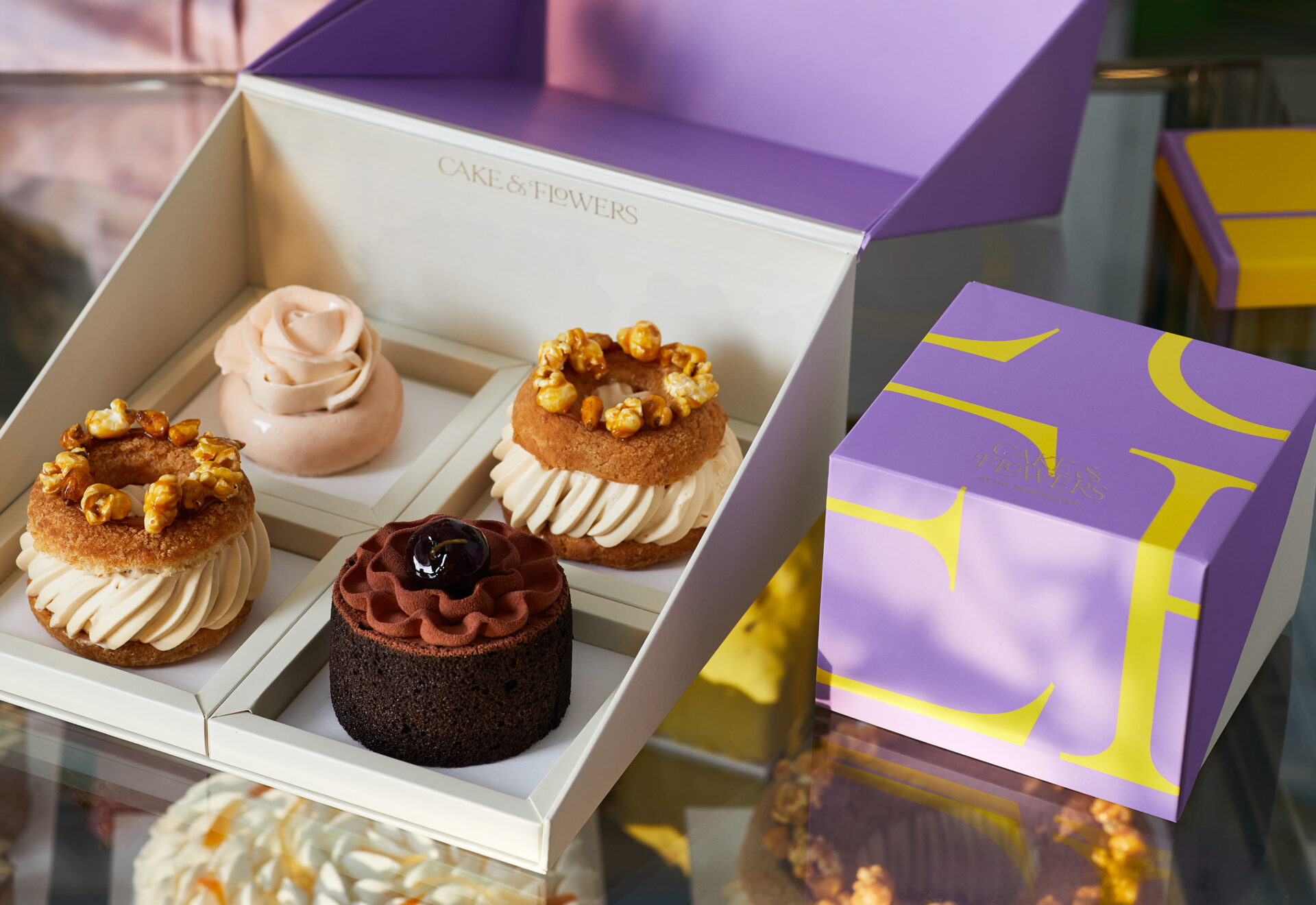 Cake & Flowers stunning boutique launches at The Dorchester