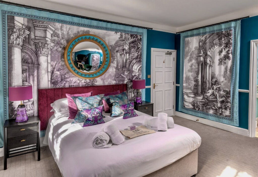 Laurence Llewelyn-Bowen completes revamp of Cotswolds hotel