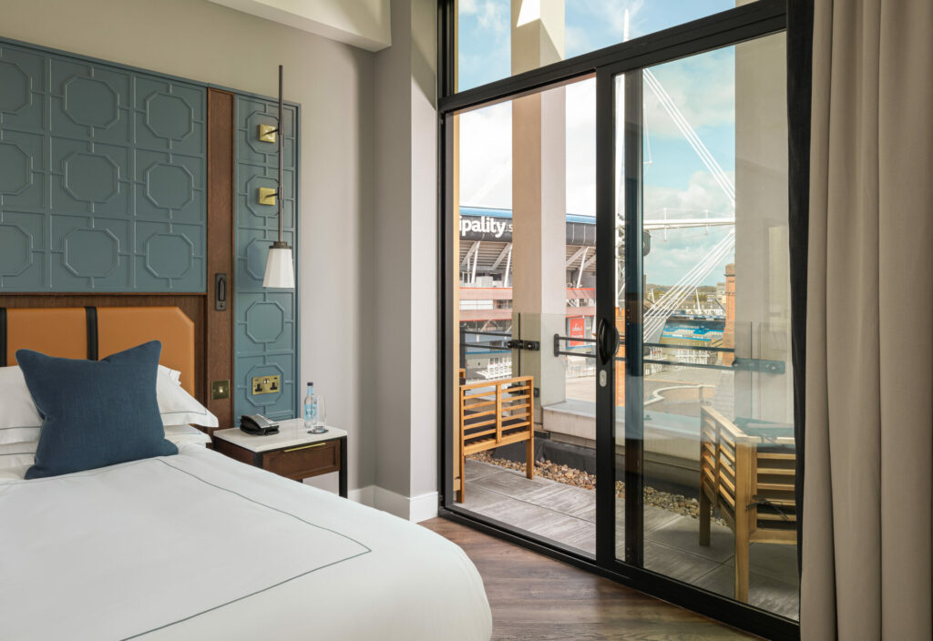 The Parkgate Hotel awarded 4 stars and 2 Rosettes by the AA