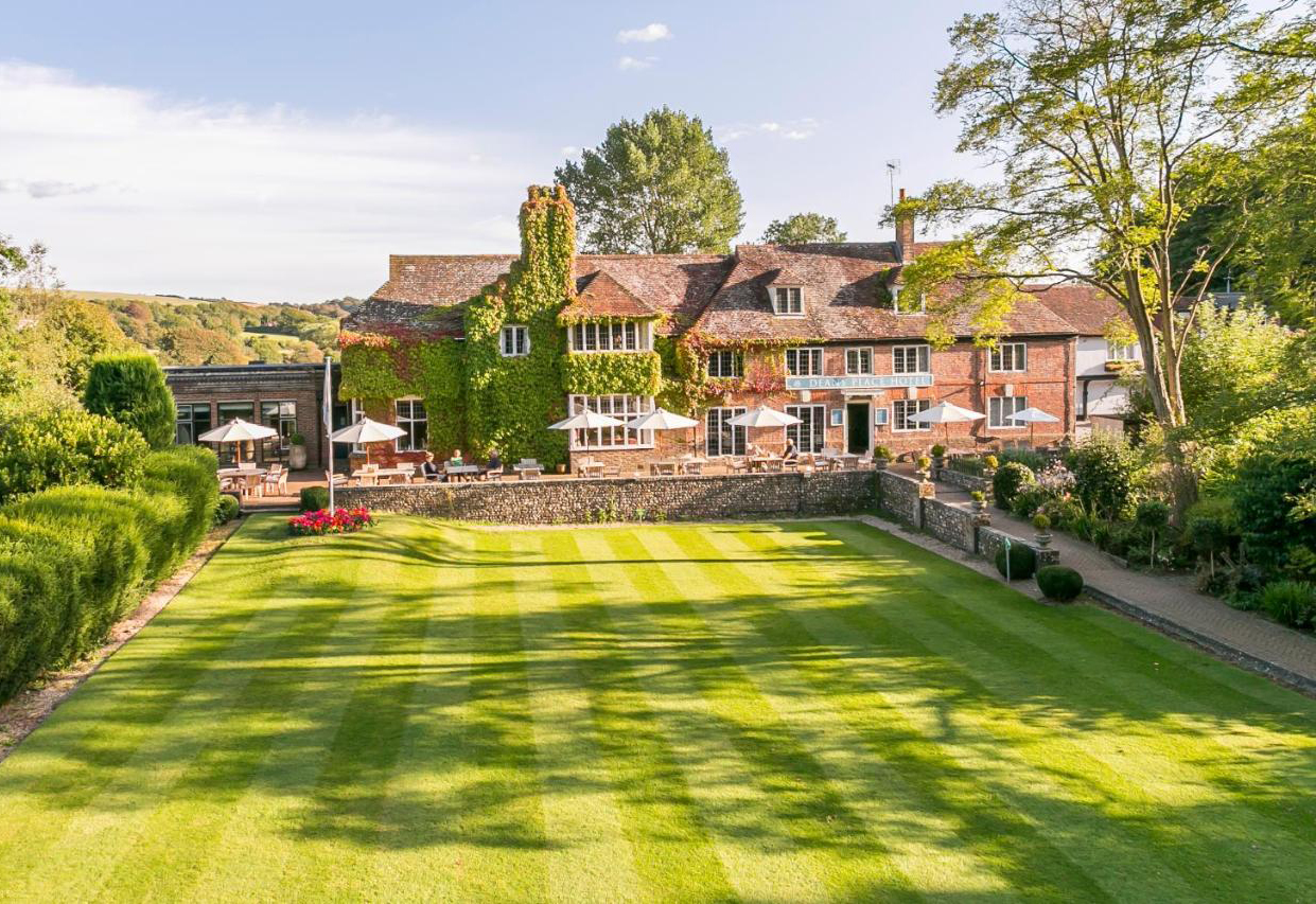 Deans Place Hotel acquired by The Signet Collection