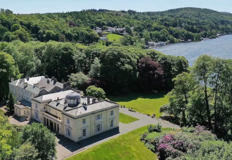 Storrs Hall wins planning bid to build new boathouse on site