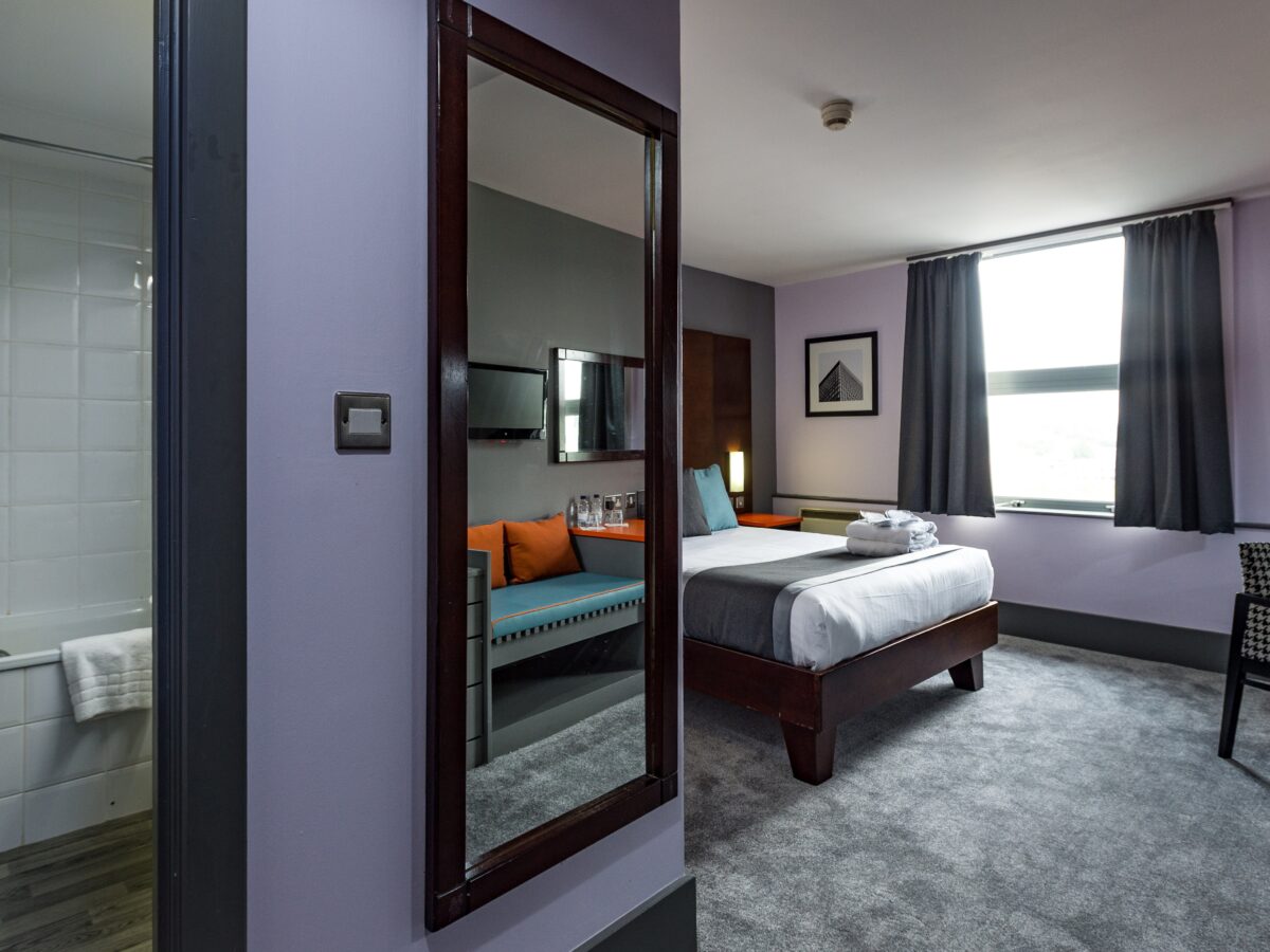 Sheffield Metropolitan Hotel reopens under new ownership