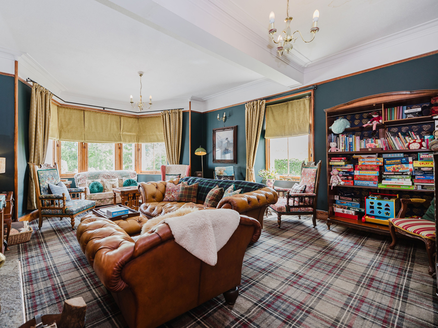 The White Bridge Hotel in Loch Ness up for sale at £950k