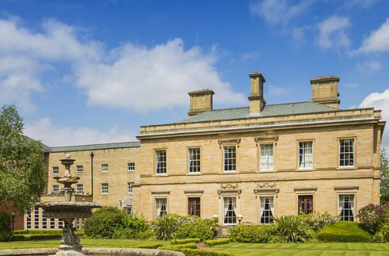 Paul Bayliss joins Oulton Hall as resort general manager