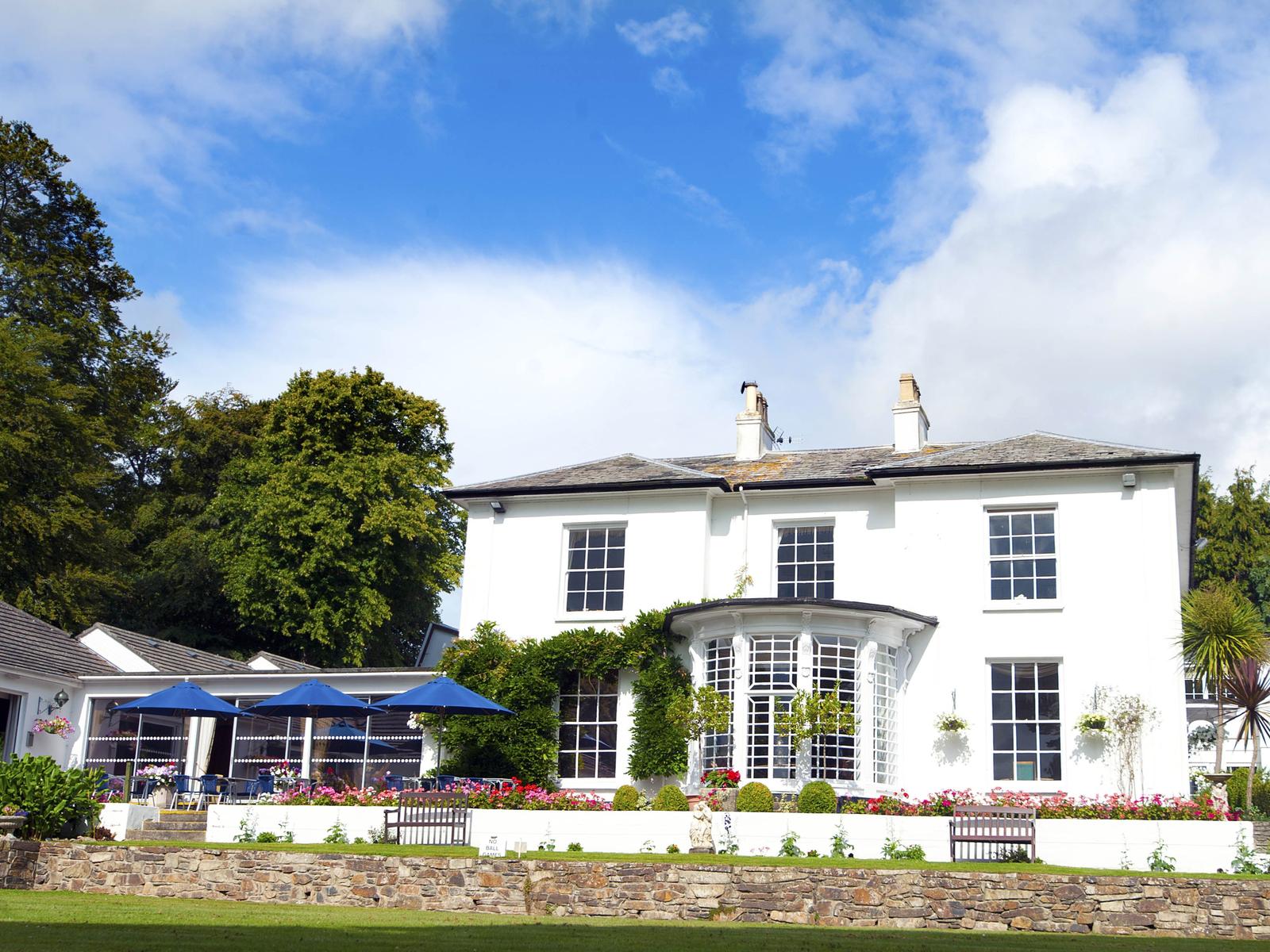 Cornwall hotel seeks new proprietor after 20 years of family ownership